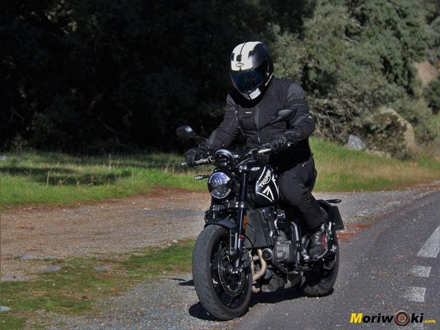 Triumph Trident 660 Windshield PUIG N.G. Sport Windshield For Triumph ...